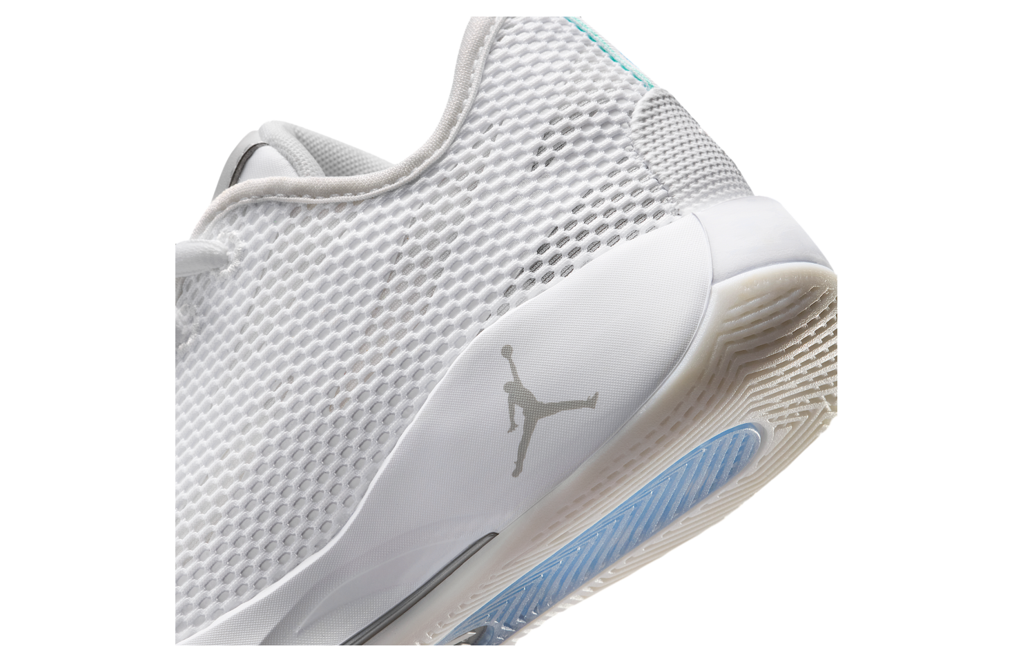 Luka 77 Triple White GS White / Metallic Silver - Jan 2026 - IH0573-100 ...