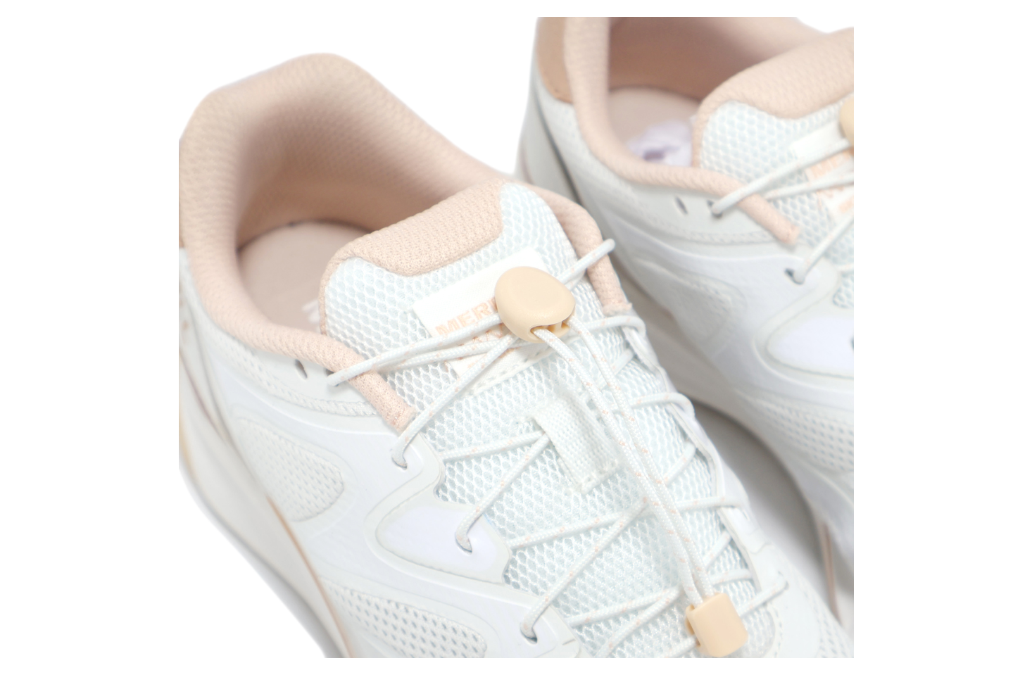 Merrell Skyquest Trek WMNS White / Rose Gold - May 2025 - ML068550